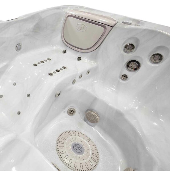 Hydropool Signature Self‑Cleaning 679 Hot Tub Platinum Ex Display | The ...