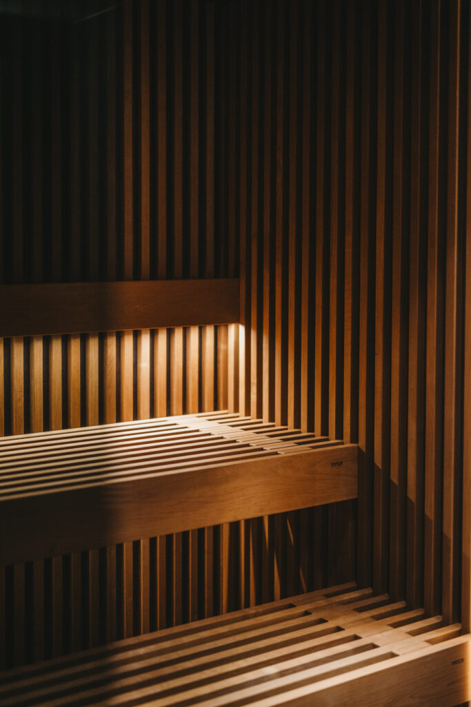 Tylo Reflection Glass Corner Rib Sauna Large | Sauna & Steam | The Hot ...