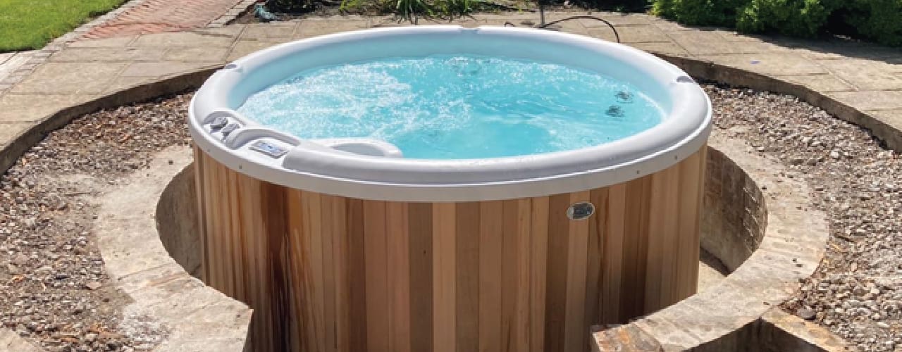 Getting Your Hot Tub Summer-Ready: Cleaning, Chemicals, and Setup Tips ...